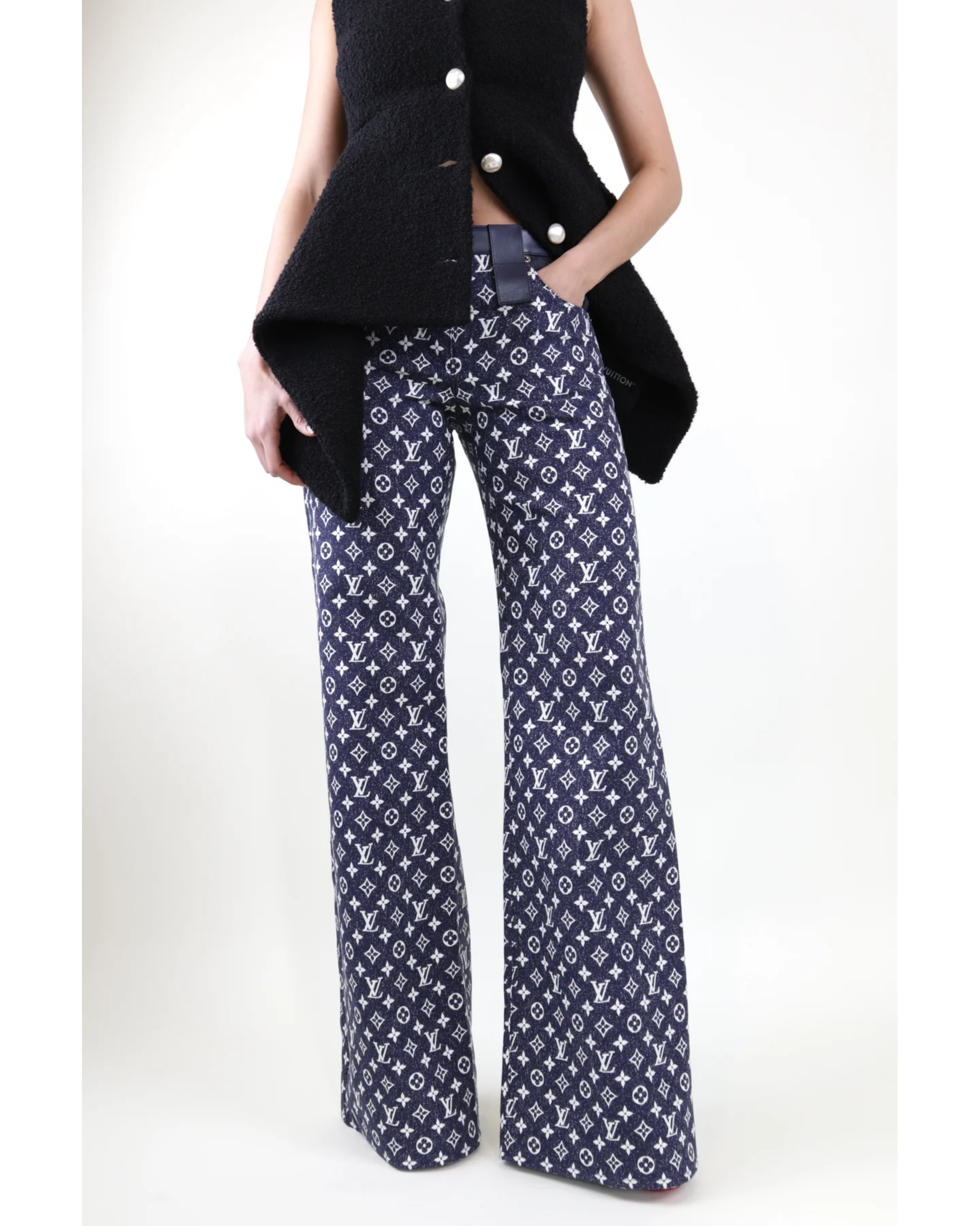 Endless | Fashion Rental & Resale in UAE