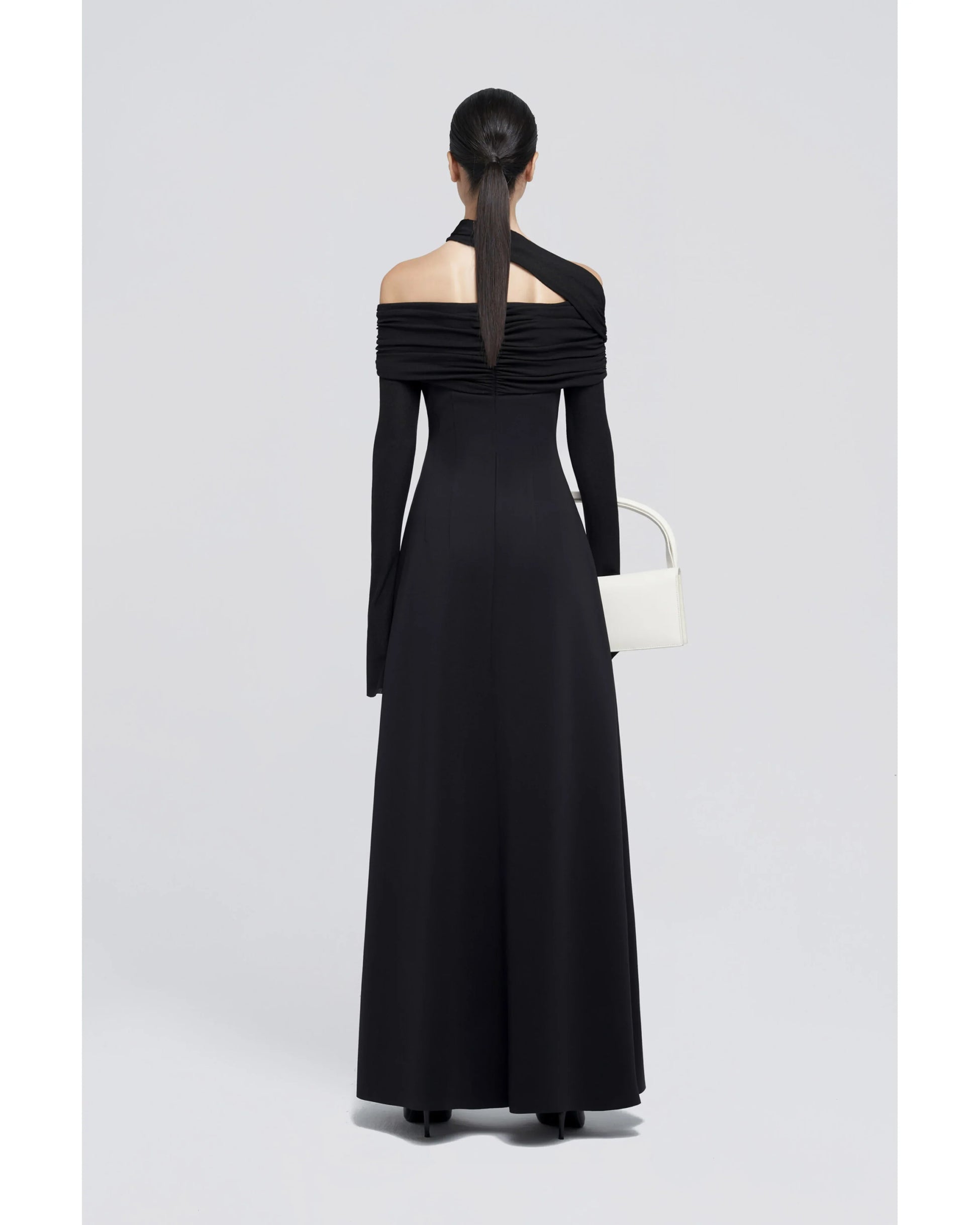Endless | Fashion Rental & Resale in UAE